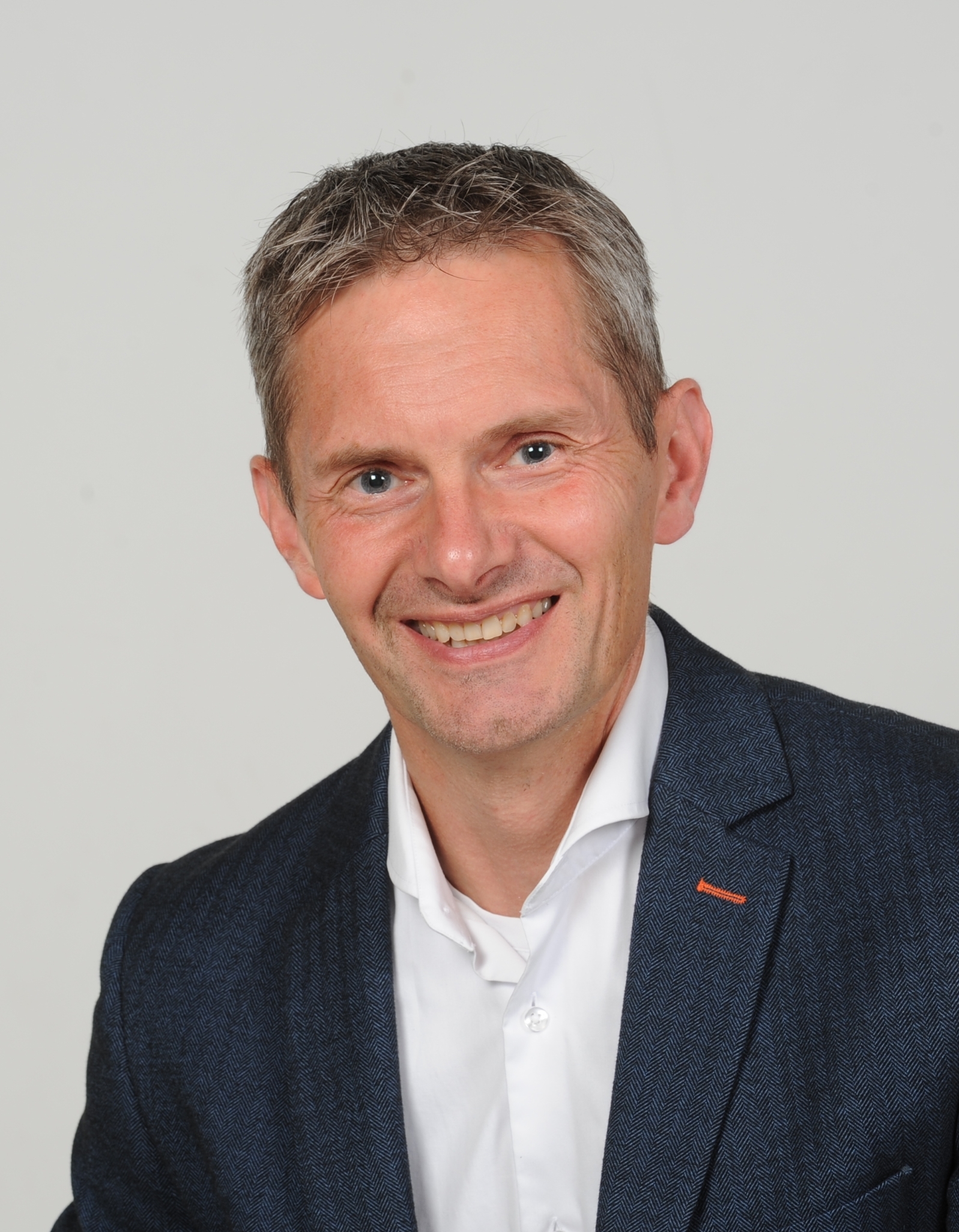 Nieuws: ﻿Gerwin Kasper als schade-expert aan de slag bij Artium Experts